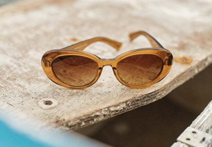 Lenses – SALT. Optics